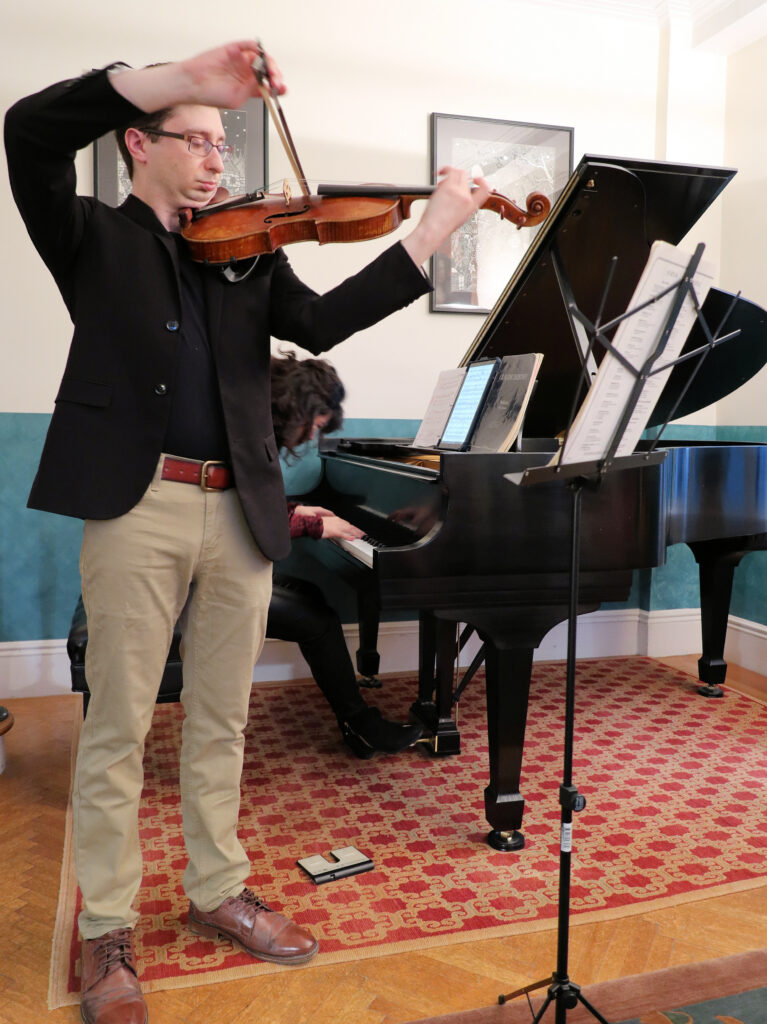Viola and Piano Duo Matthew and Zhenni Li Cohen - ROVING PIANIST